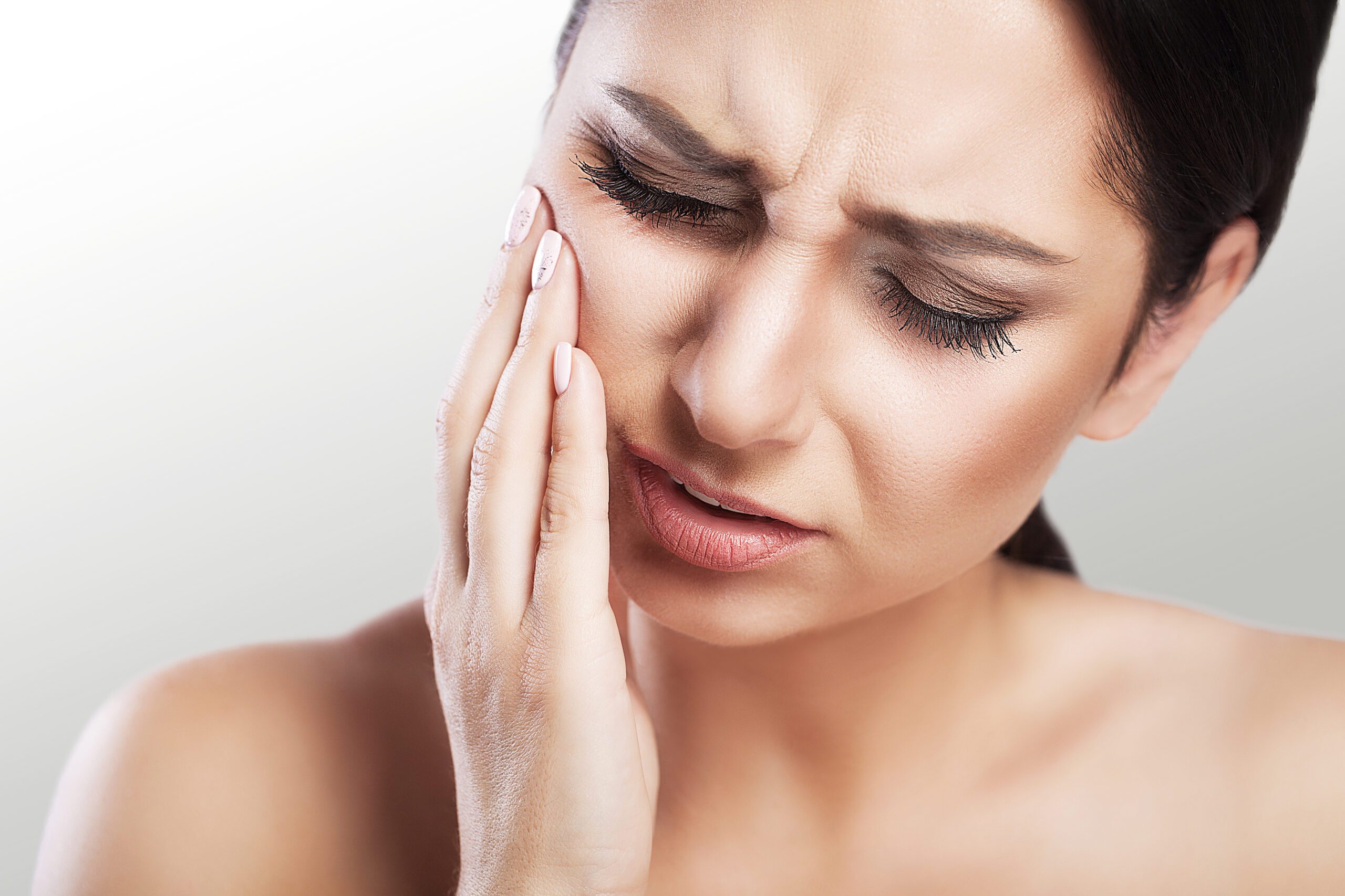 How Can I Relieve a Toothache? - MedShadow Foundation | Independent ...